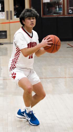 Brown's late game heroics lead Wildcats to wild win over Woodstock ...