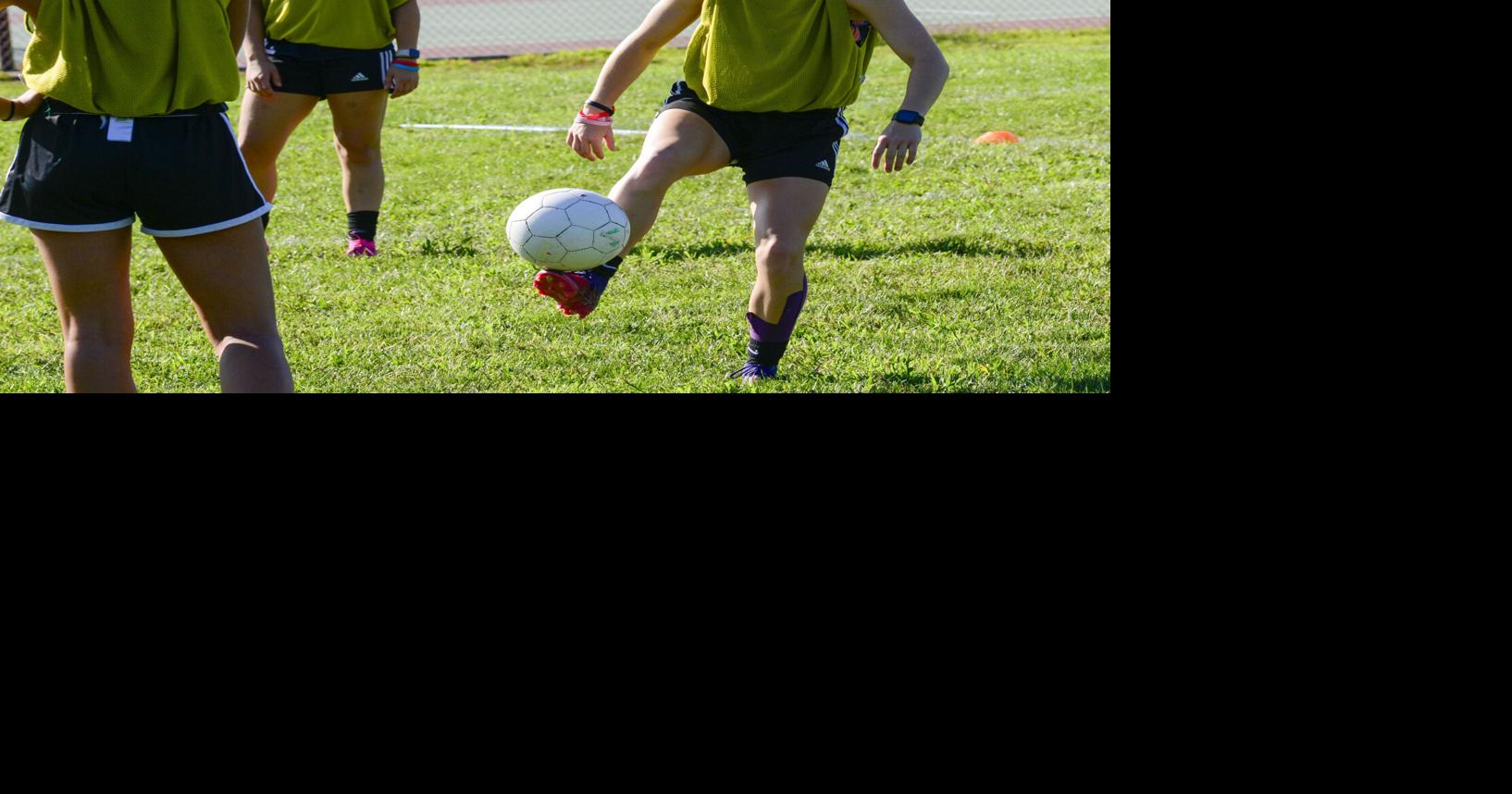 PHOTOS: Brattleboro girls’ soccer team practice | Multimedia | reformer.com