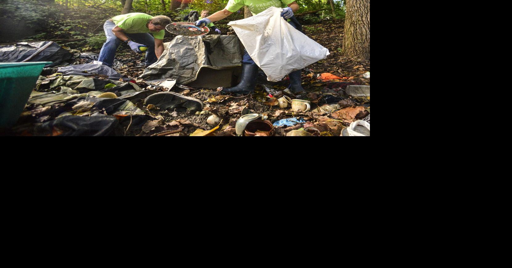 Volunteer cleanup crew tackles area waters | Local News | reformer.com