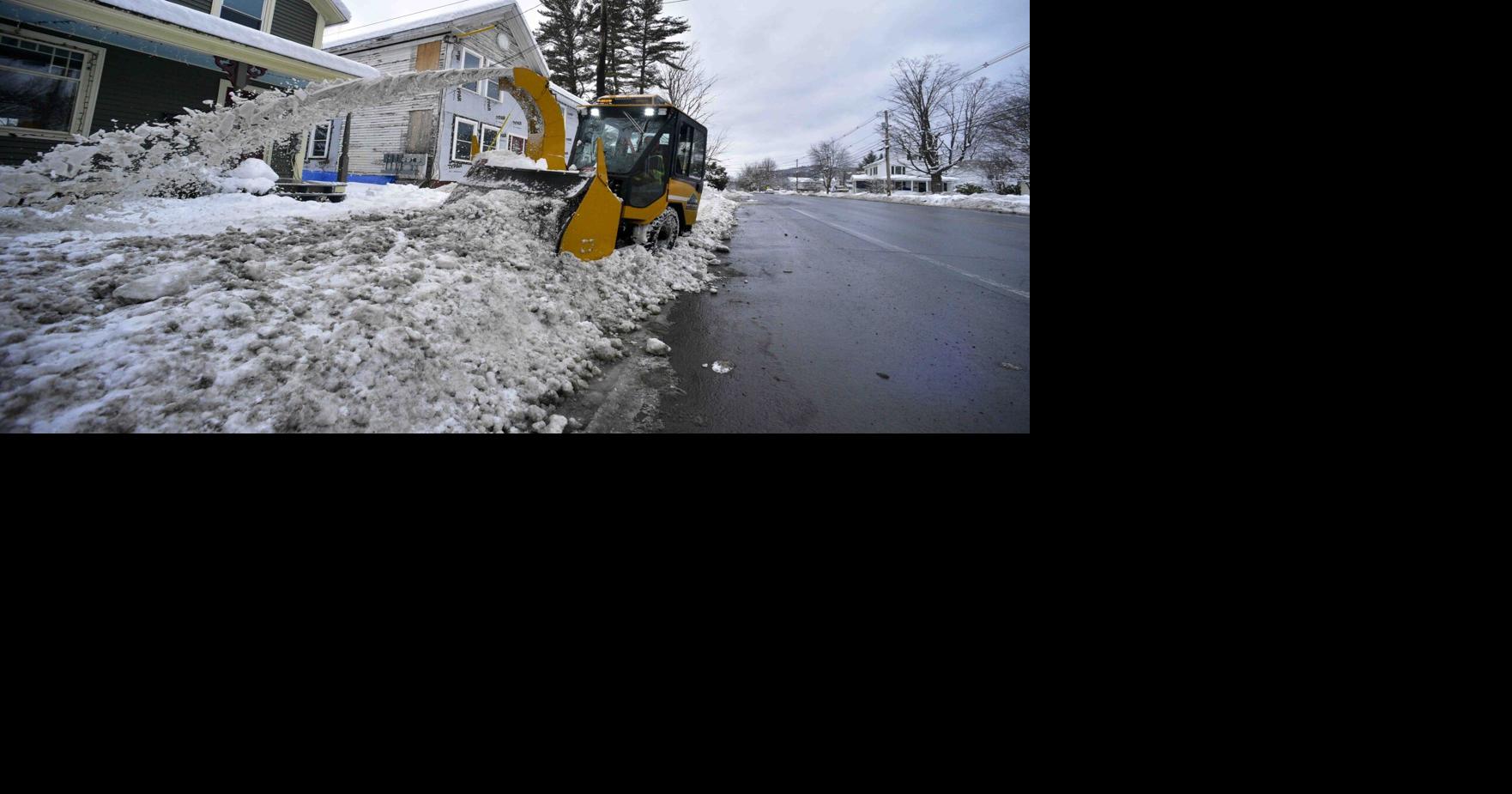 PHOTOS: Cleaning up | Local News | reformer.com