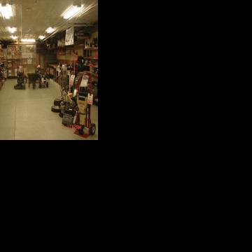 J & H Hardware Celebrates Two Years in Business | Local News | reformer.com