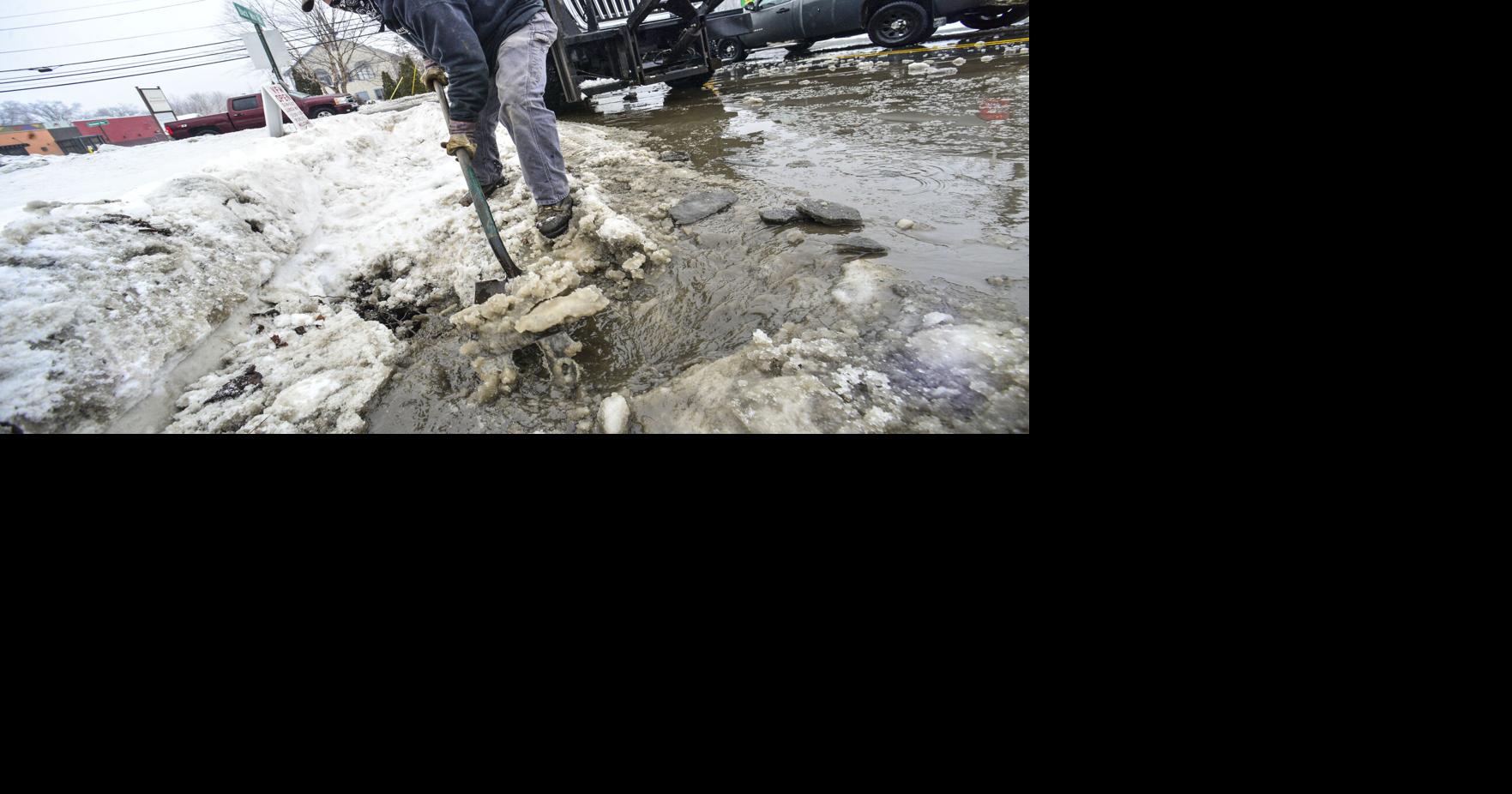 Another slushy Tuesday | Local News | reformer.com