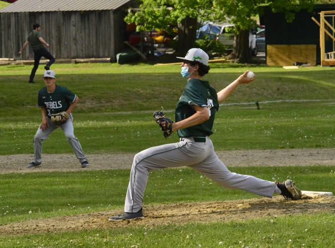 Leland & Gray teams honor Dylan Landers | Local News | reformer.com