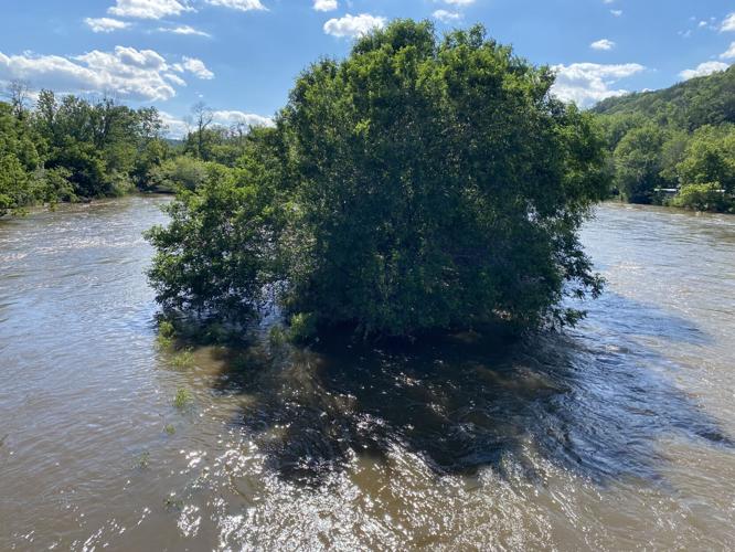 'Unhinged': Cannon River crests, Mississippi River crest still to come ...