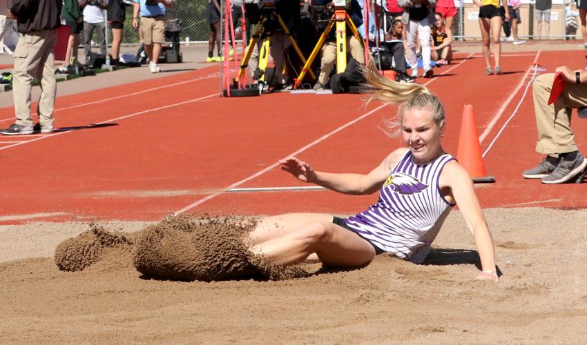 Hanson, Lamkin to run in Class AA finals | Sports | republicaneagle.com