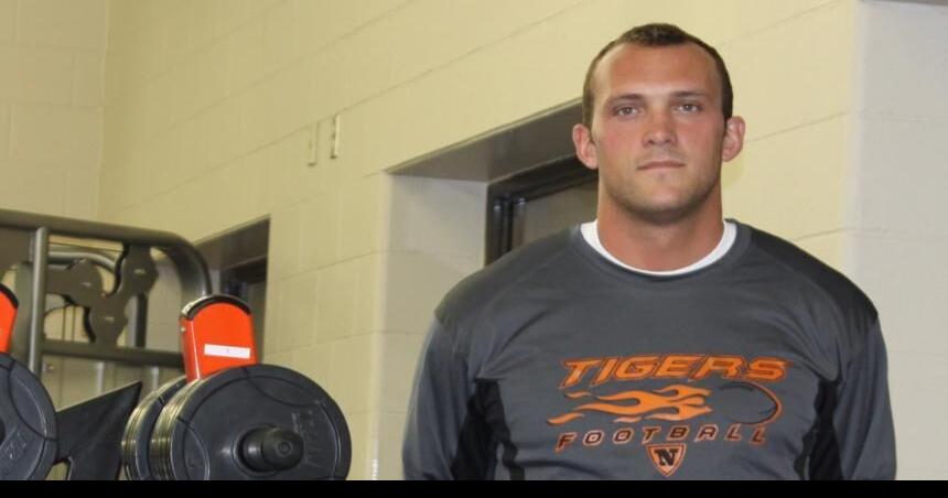 Park football: Badger earns his stripes | Sports | republicaneagle.com