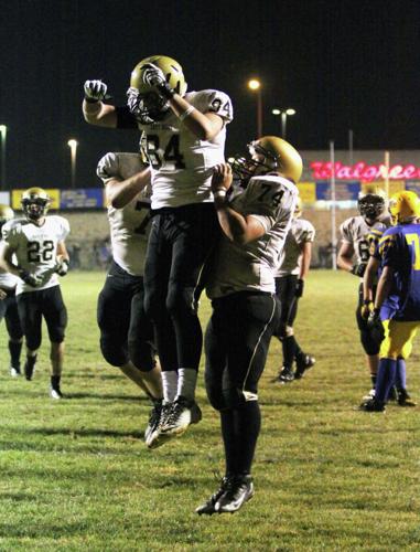 East Ridge football: Raptors edge Hastings to go to 3-2 | Sports ...