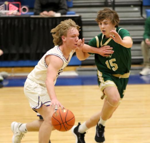 Loos, Roschen lead second-half surge: Goodhue pulls off upset of ...