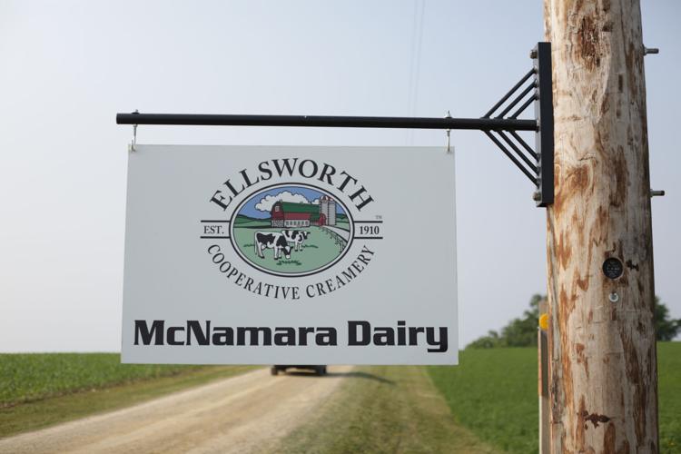 Breakfast on the Farm drew hundreds | Local News | republicaneagle.com