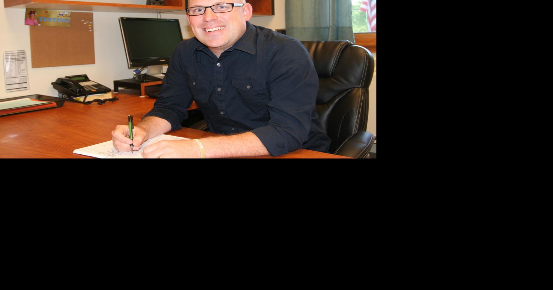 School’s new principal has local ties | Schools | republicaneagle.com