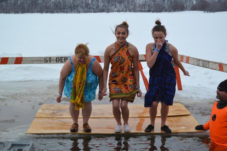 Community takes a plunge at first ever River Dunk | Things To Do ...