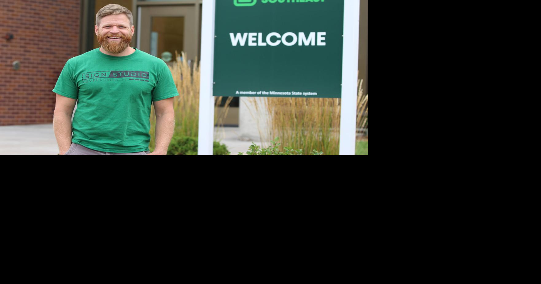 Alumnus Dave Dunlap’s sign project brings the green to Southeast ...