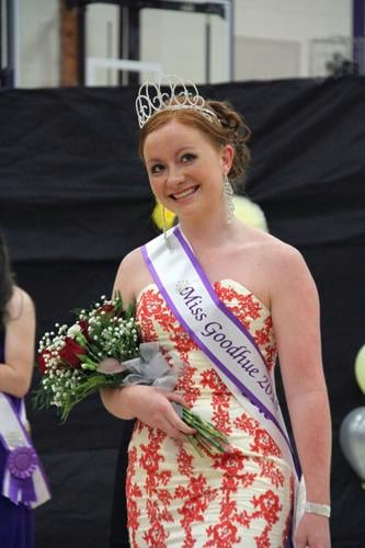 Larson crowned Miss Goodhue | Local News | republicaneagle.com