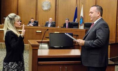 Robyn Craig sworn in as new Farmington City Council member | Government ...