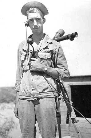 Gerald Thacker with his BC Scope during World War II ...