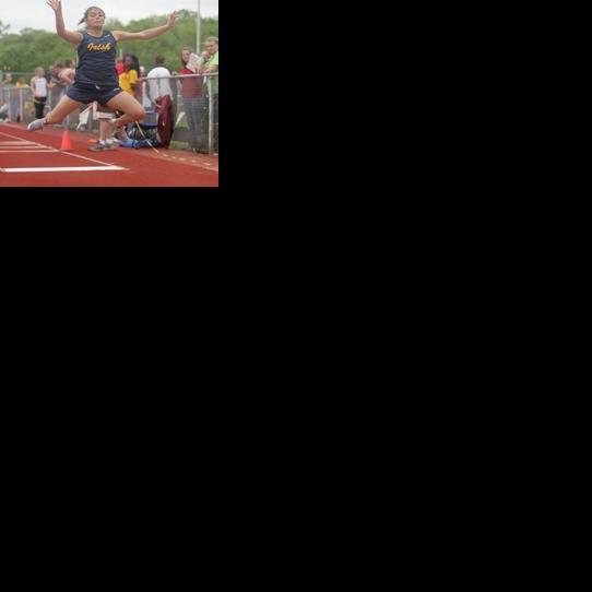 Girls track: Relays strong for Irish | Sports | republicaneagle.com