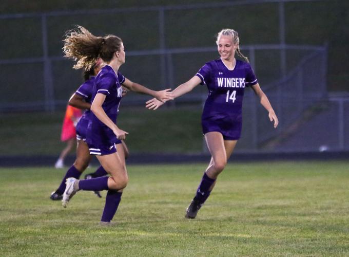 Red Wing girls soccer not lacking experience despite new-look lineup | Sports | republicaneagle.com
