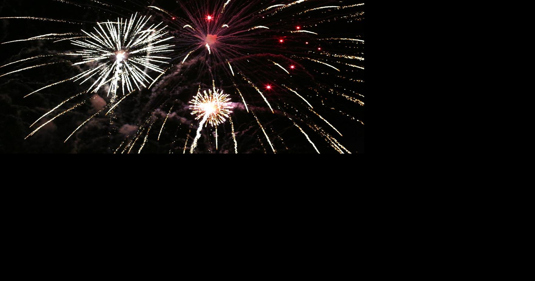 Red Wing community got their fireworks | Local News | republicaneagle.com