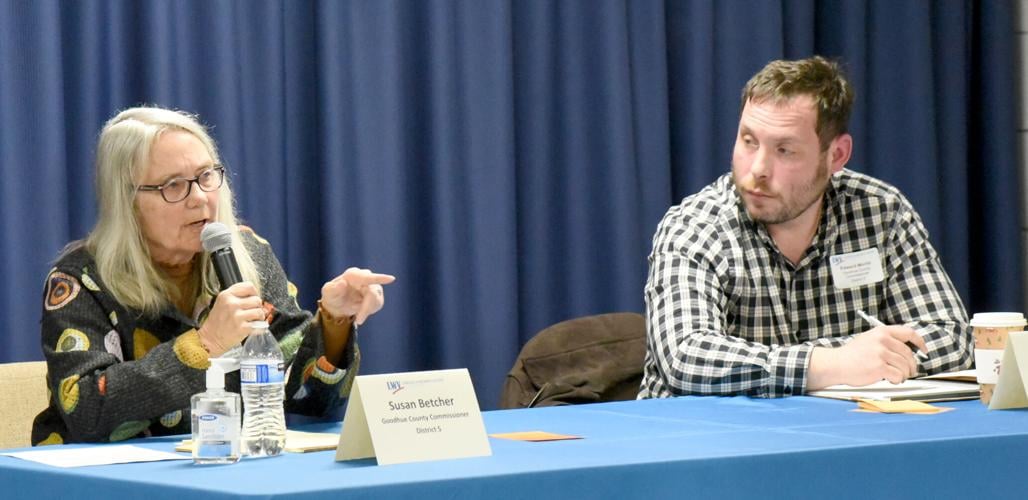 Commissioner candidates offer opinions on county issues | Local News ...