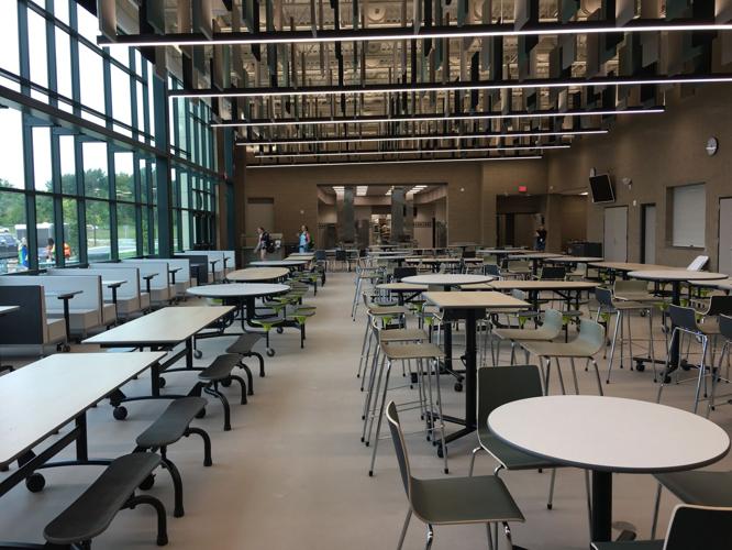 A look inside the new Oltman Middle School | Schools | republicaneagle.com
