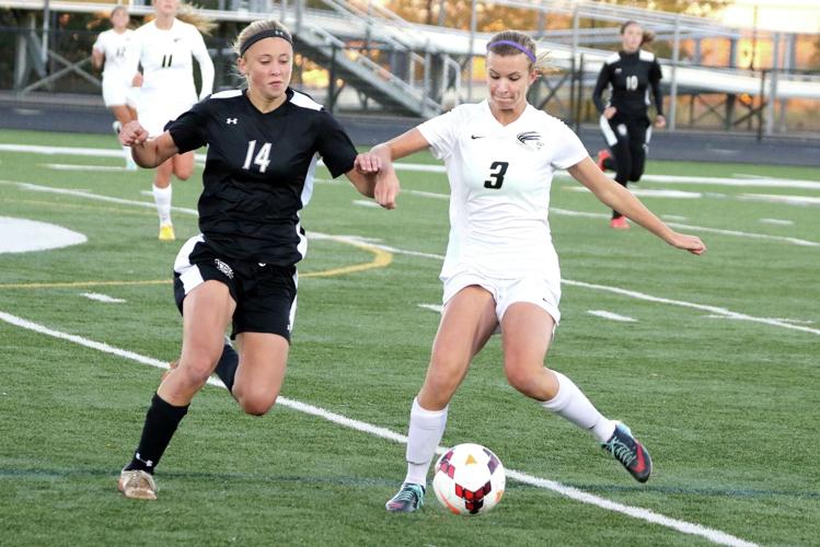 East Ridge Girls Soccer: Raptors destroy Raiders to move on | Sports ...
