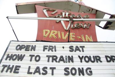 Curtains up on the Cottage View | Things To Do | republicaneagle.com