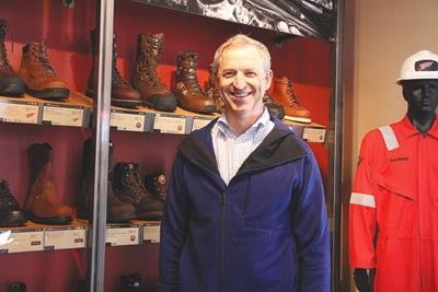 Sweasy steps down | Business | republicaneagle.com