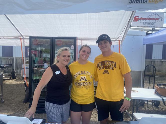 Candidates campaign at the fair | Local News | republicaneagle.com