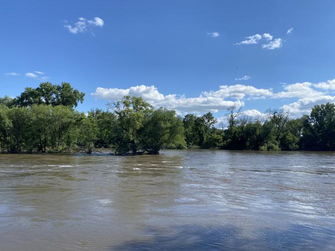 'Unhinged': Cannon River crests, Mississippi River crest still to come ...