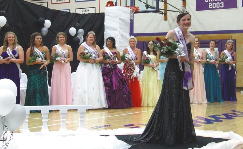 25 years of crowns | Local News | republicaneagle.com