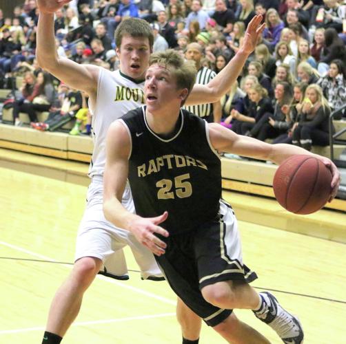 East Ridge Boys Basketball: Green drops 29 as the Raptors drop Mounds ...