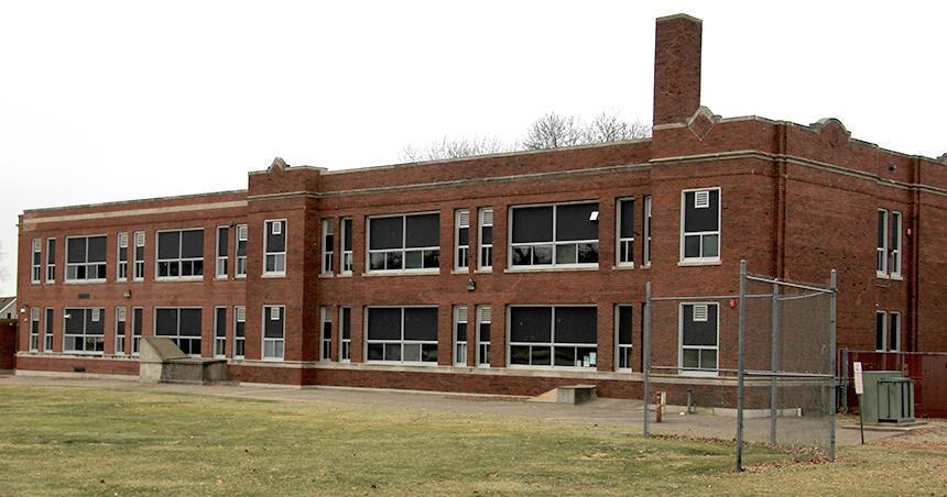 Red Wing School Board begins discussions on Jefferson’s future | Local ...