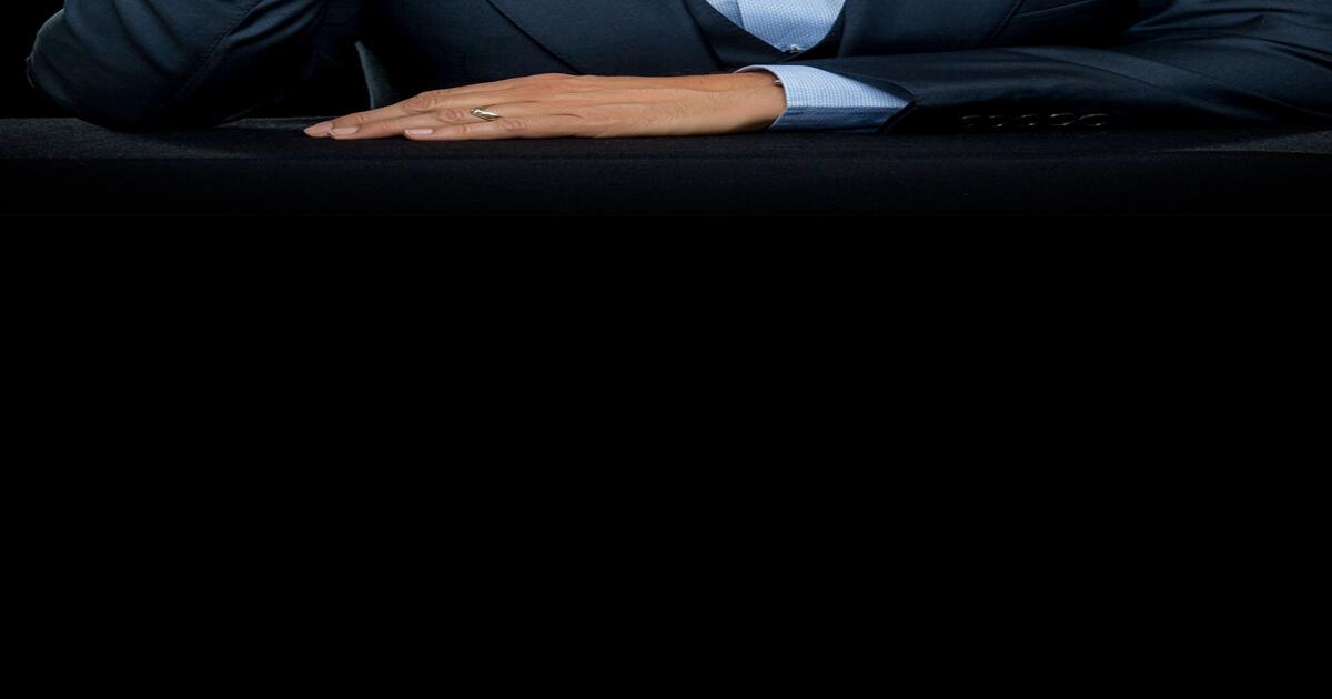 'Extraordinist' Karges brings magic to Sheldon stage | Things To Do ...