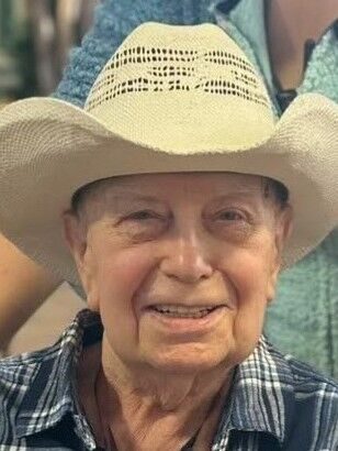 Louis W. “Skeeter” Berg | Obituaries | republicaneagle.com