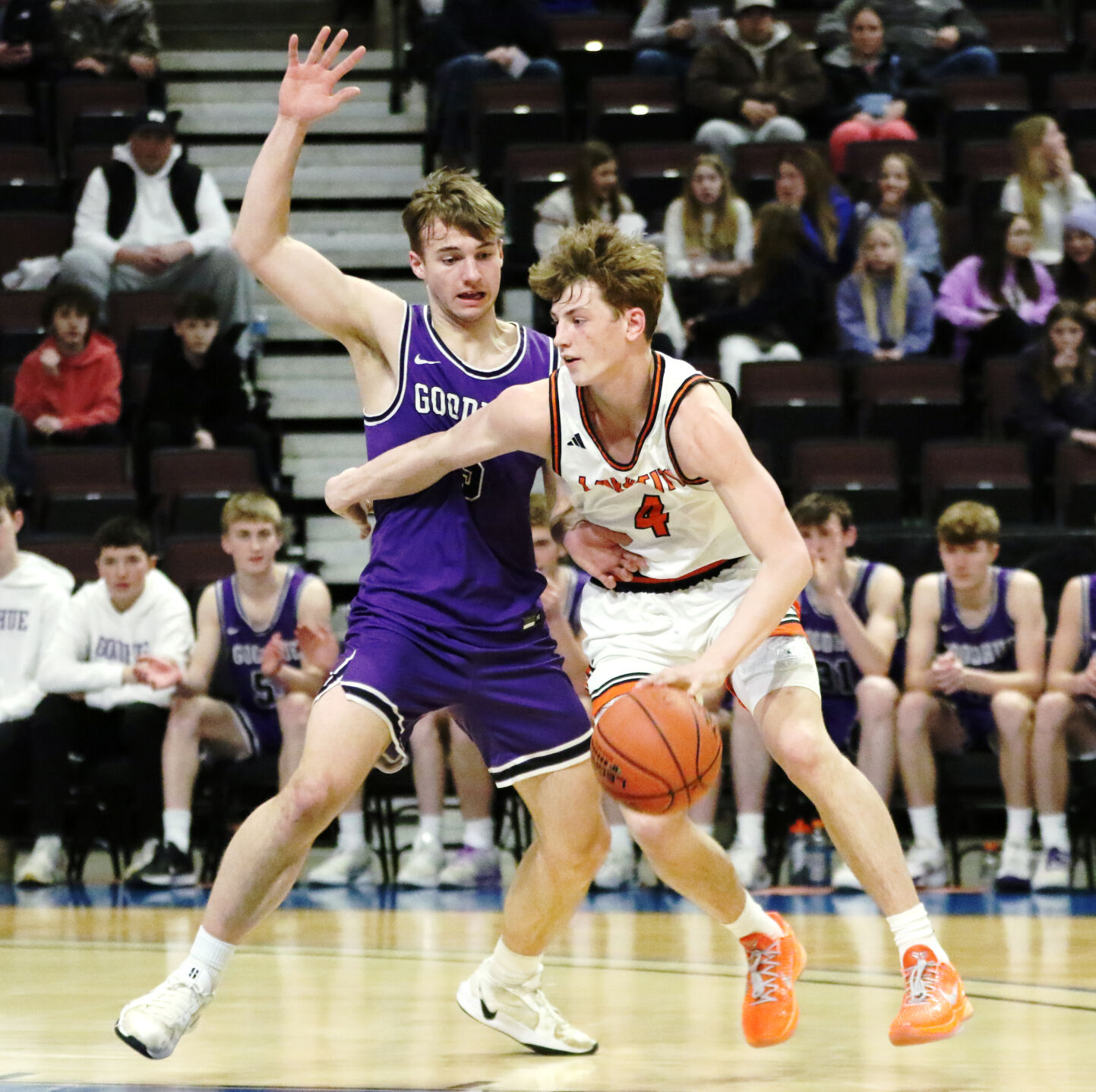 Loos, Goodhue shut down Lake City scorers in section quarterfinal ...