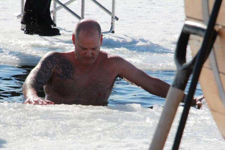 Lake Pepin offers cold contrast to saunas | Local News ...