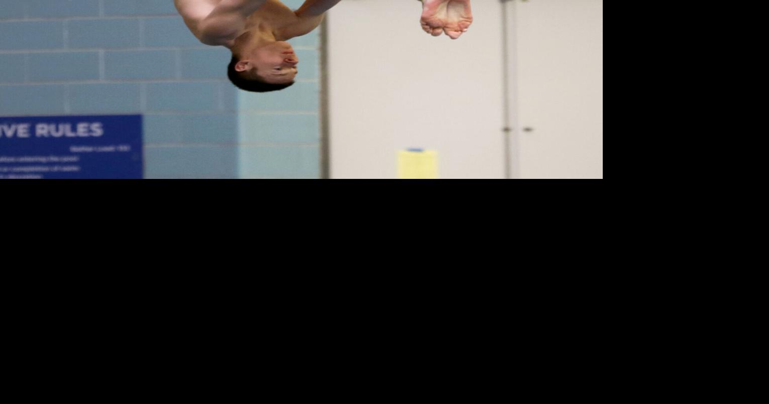 Red Wing divers advance to state finals | Sports | republicaneagle.com