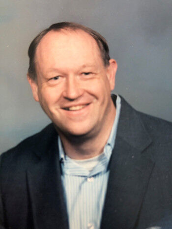 Robert “Bob” Davis | Obituaries | republicaneagle.com