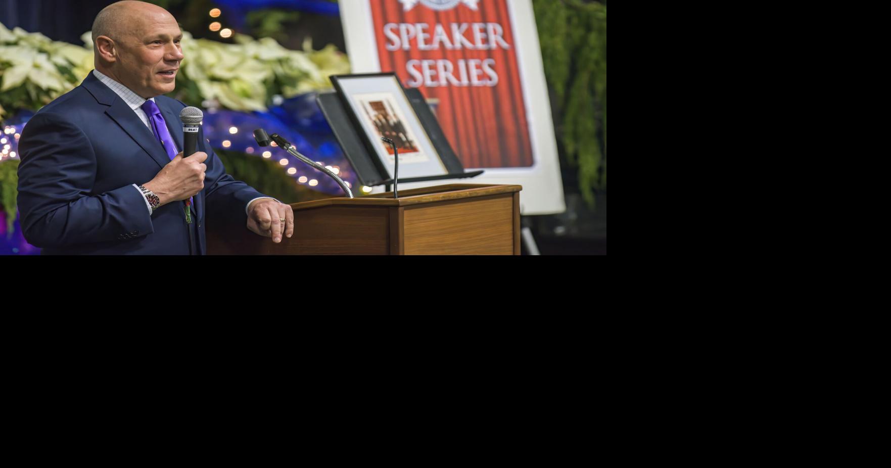 Manni speaks on public service in final Speaker Series talk ...