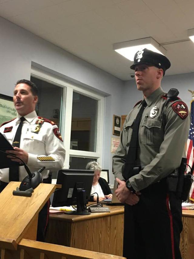 Officer recognized as hero after fire | Kent County Daily Times ...