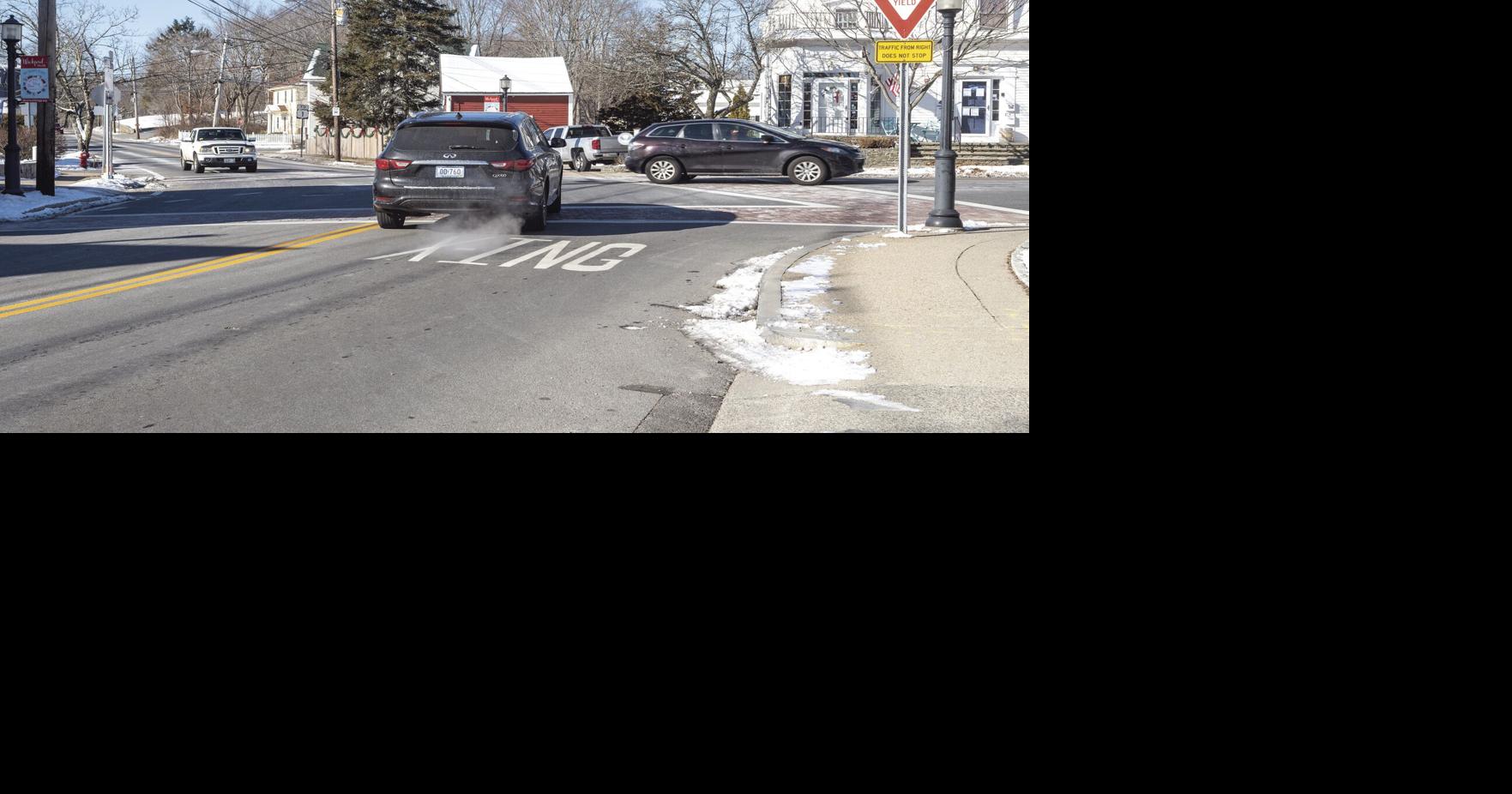 NK residents show up in support of rotary at Wickford intersection | NK ...