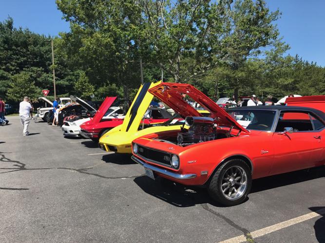 Coventry car show draws collectors from near and far | Coventry Courier ...