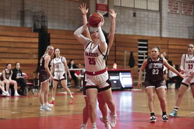 Oakers cap week on high note | Sports | ricentral.com