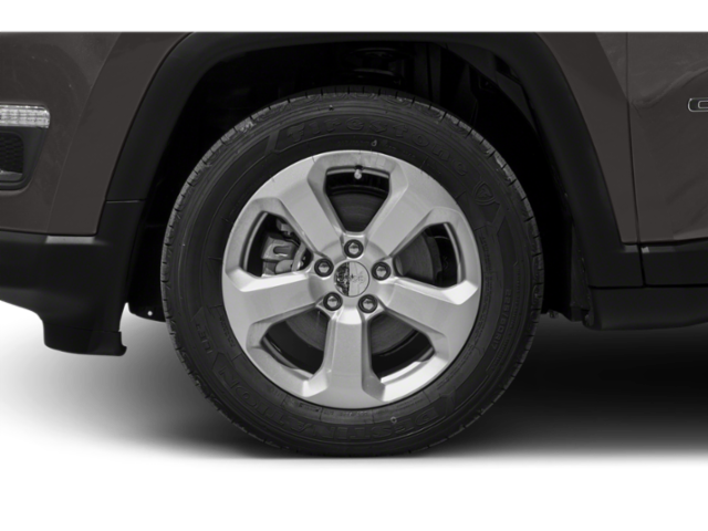 2019 Diamond Black Crystal Pearl-coat Exterior Paint Jeep Compass