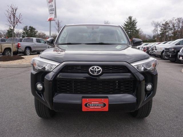 2018 Midnight Black Metallic Toyota 4Runner