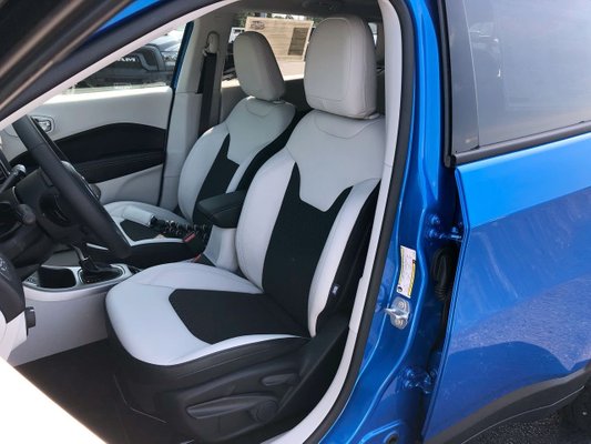 2019 Laser Blue Pearl-coat Exterior Paint Jeep Compass