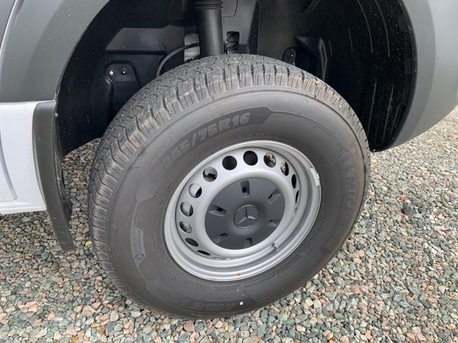 2019 Arctic White Mercedes-Benz Sprinter Van