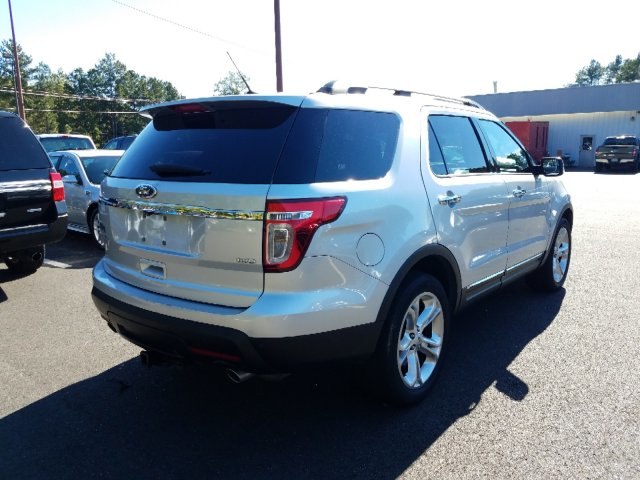 2015 Silver Ford Explorer