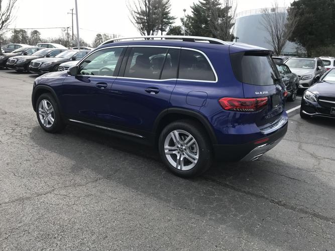 2020 Galaxy Blue Metallic Mercedes-Benz GLB