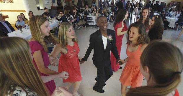 Faison school students step out for a special night at first prom